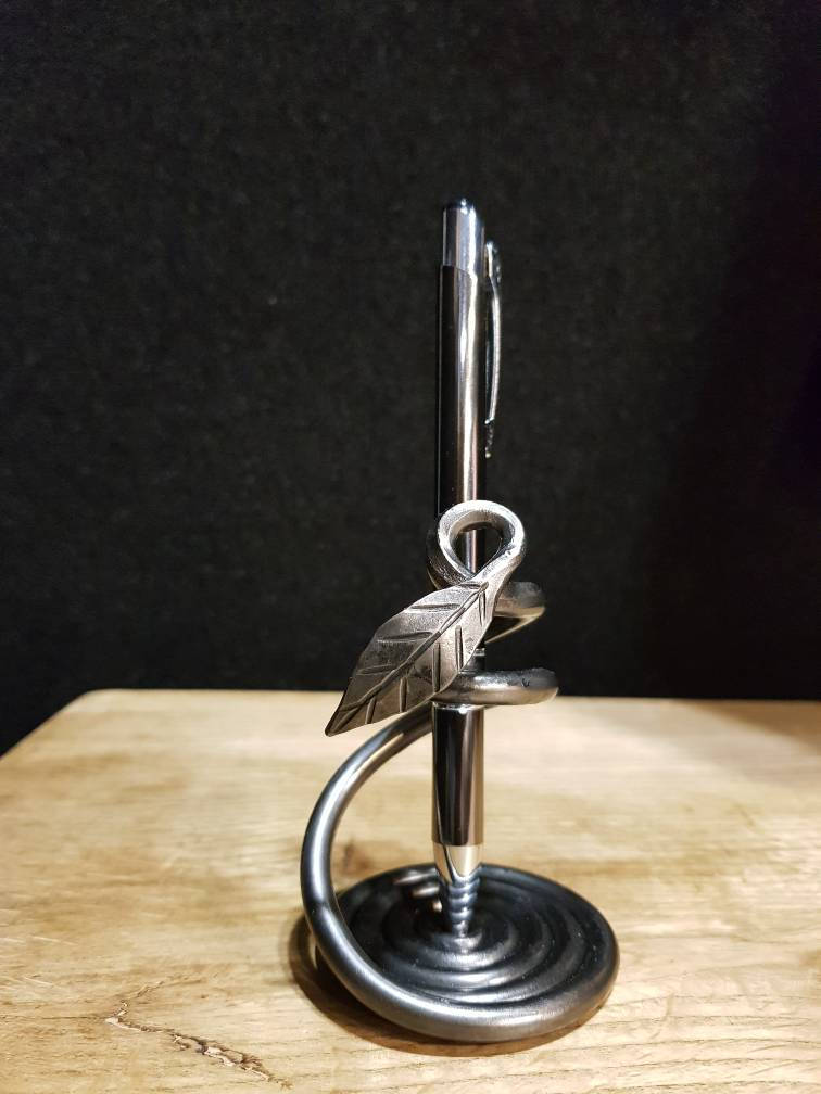 Leaf Design Pen Holder - Blacksmith Hand Forged - Oakbeck Forge ...